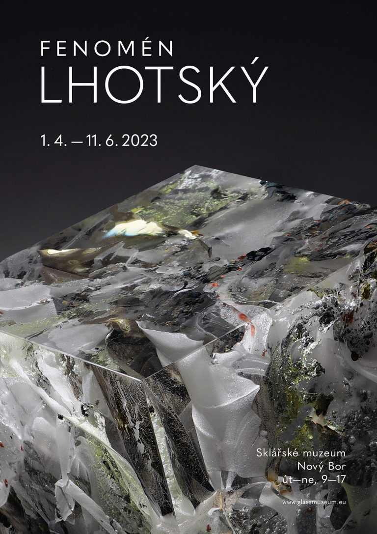 Vernisáž výstavy FENOMÉN LHOTSKÝ ve Sklářském muzeu Nový Bor – výběžek.eu